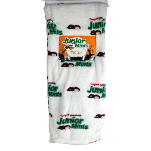 Junior Mints | Bedding | Junior Mints Throw Blanket White 5x60 | Poshmark